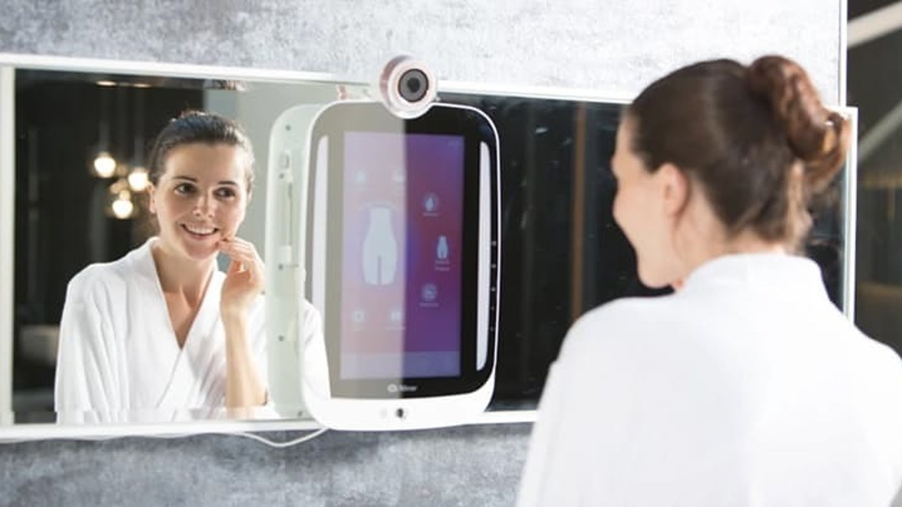 Uh, This New Mirror Can Track Your Wrinkles | HuffPost Contributor
