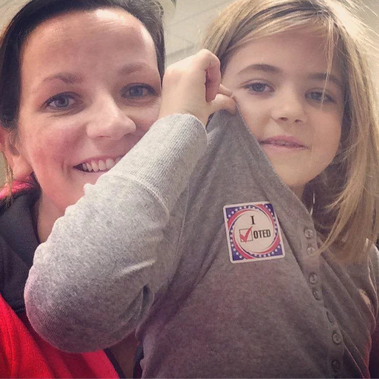 Elizabeth Bessette's Instagram, Twitter & Facebook on IDCrawl