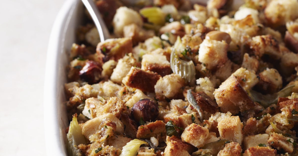Are Stuffing And Dressing The Same Thing, Or Not? | HuffPost UK Food ...