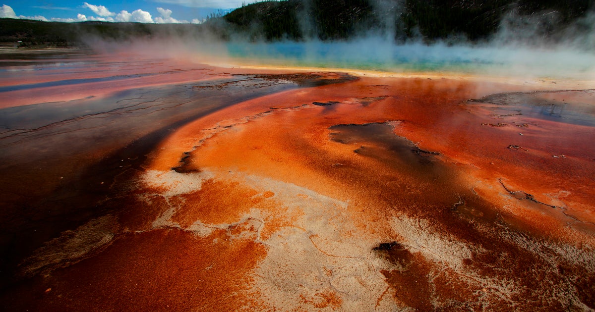 Man Dissolved After Falling Into Yellowstone National Park Hot Spring ...
