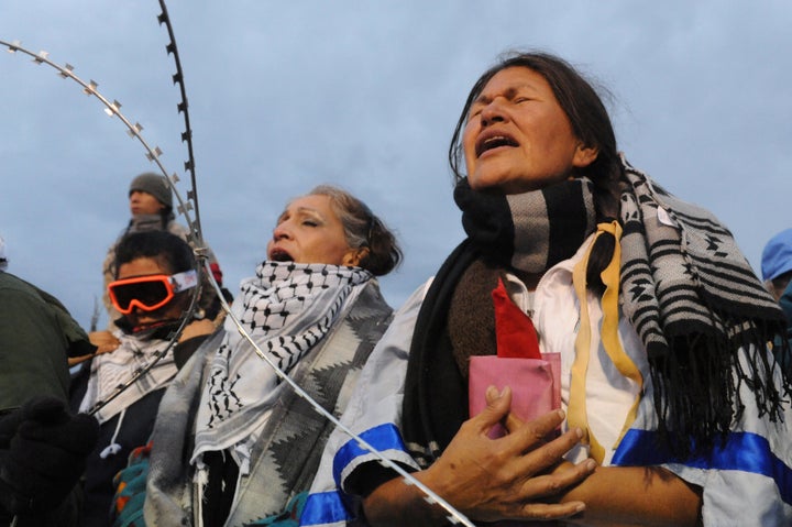 Palestinians And Standing Rock Native Americans Share A Struggle For ...