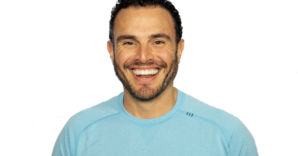 Entrepreneurial Expert Alex Charfen Says a Focus on Momentum, Not ...