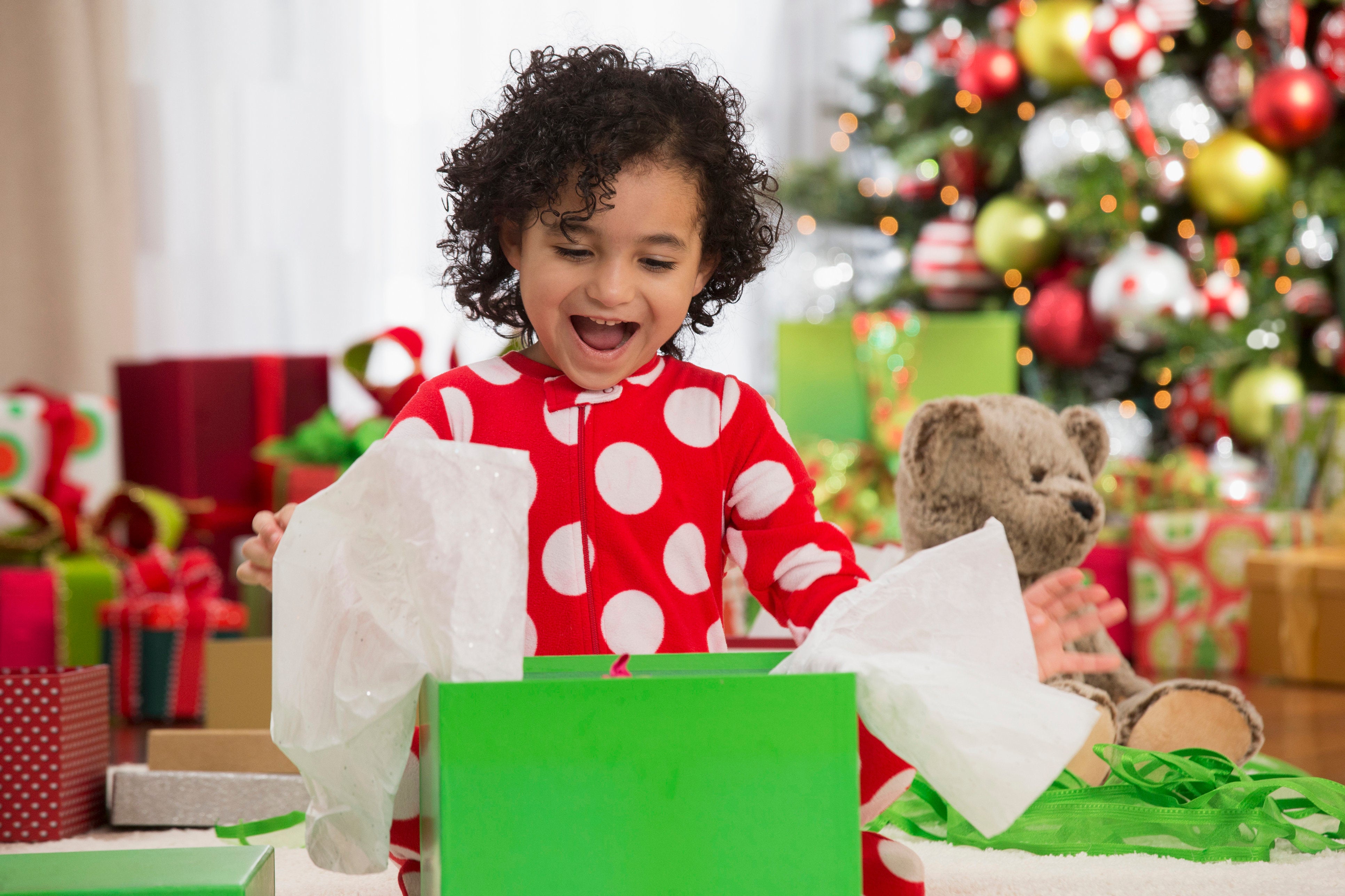 How To Train Children To Receive Holiday Gifts Graciously HuffPost How To Train Children To Receive Holiday Gifts Graciously HuffPost