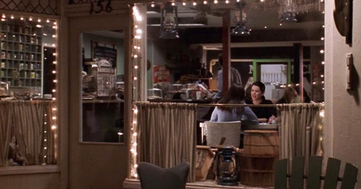 Which 'Gilmore Girls' Ending Was Better? | HuffPost Entertainment