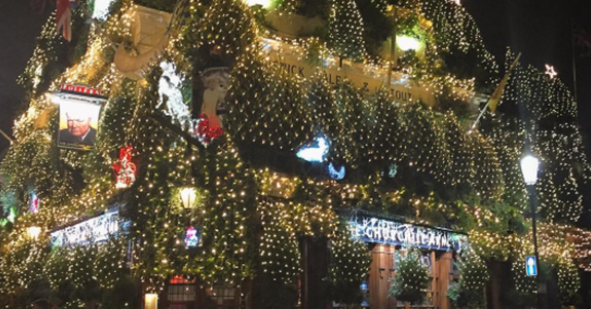 'Britain's Most Festive Pub', The Churchill Arms, Is Covered In 57 ...