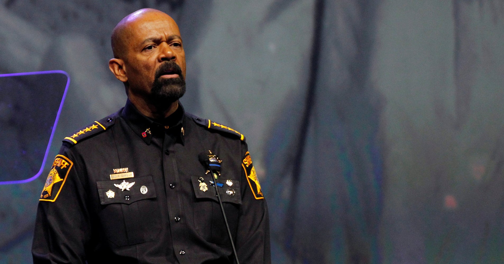 Milwaukee Sheriff David Clarke Blames Inmates For Dying At His Jail ...