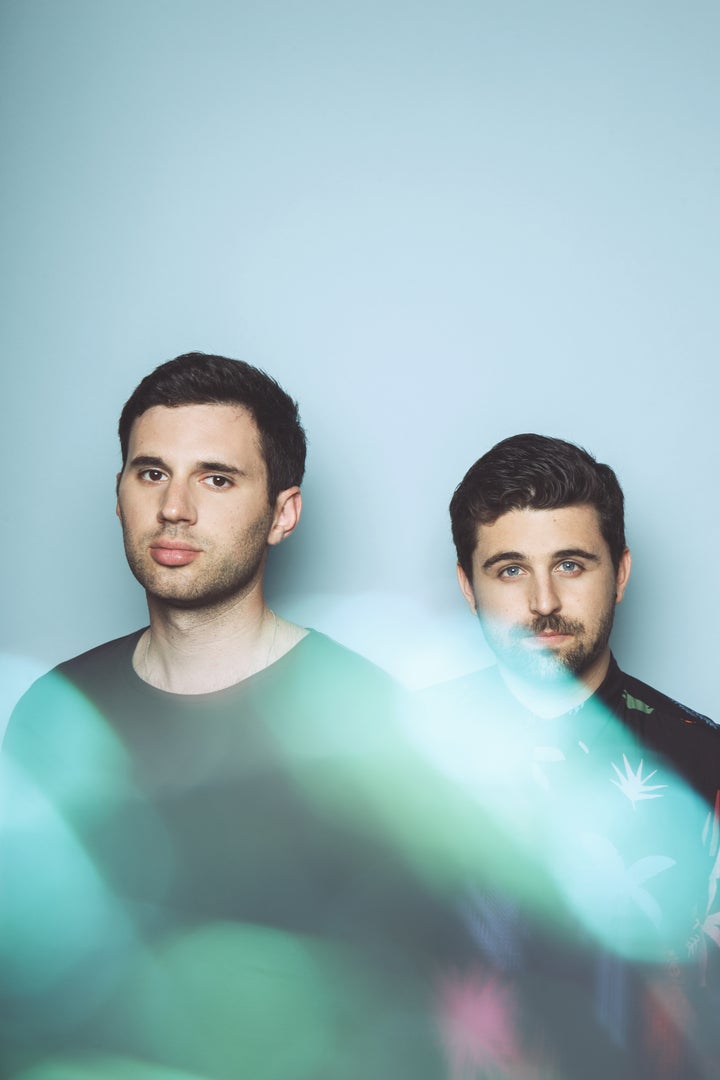 MAKO's Hourglass Drops and Makes the World Dance | HuffPost Contributor