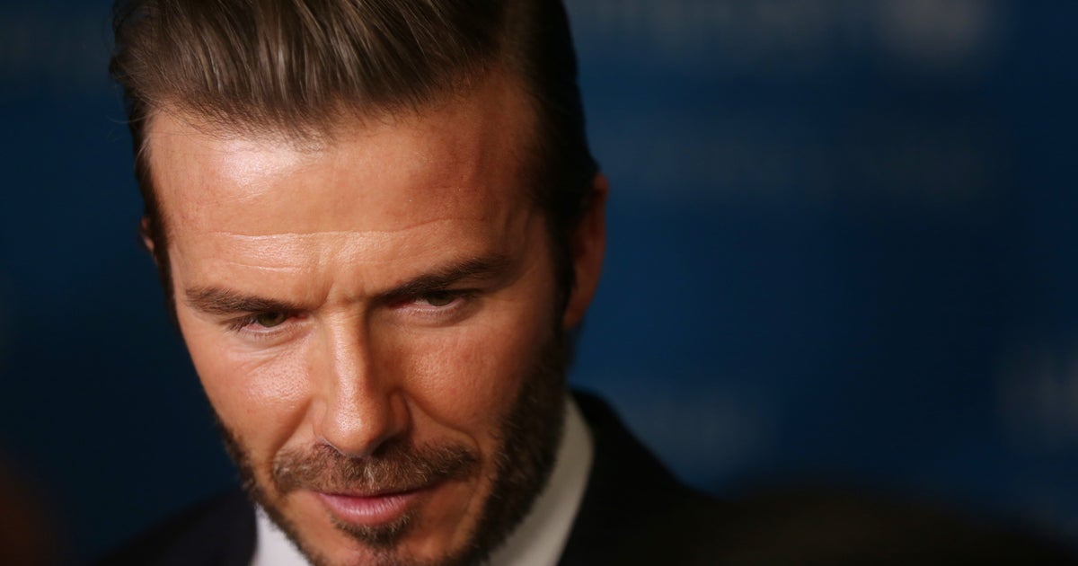 David Beckham Buys Hot Drinks For Cold Paramedic And Patient, Melts Our ...
