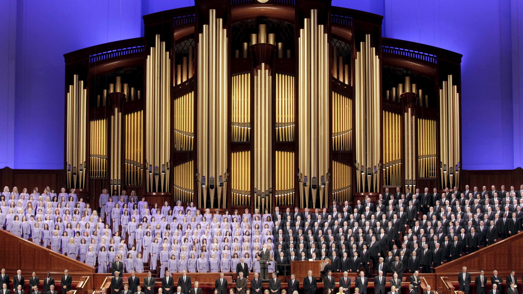 Mormons Petition To Stop Tabernacle Choir From Singing At Trump's ...