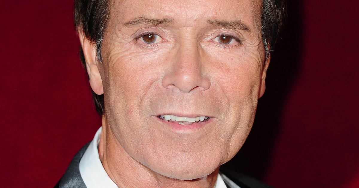 Cliff Richard Reveals He's 'Too Frightened To Hug Child Fans' Now ...