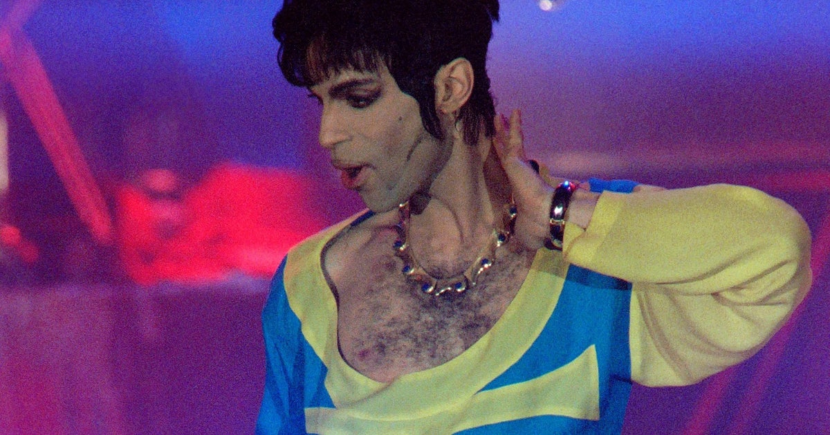 Prince's Super Bowl XLI Halftime Performance Was Simply The Greatest ...
