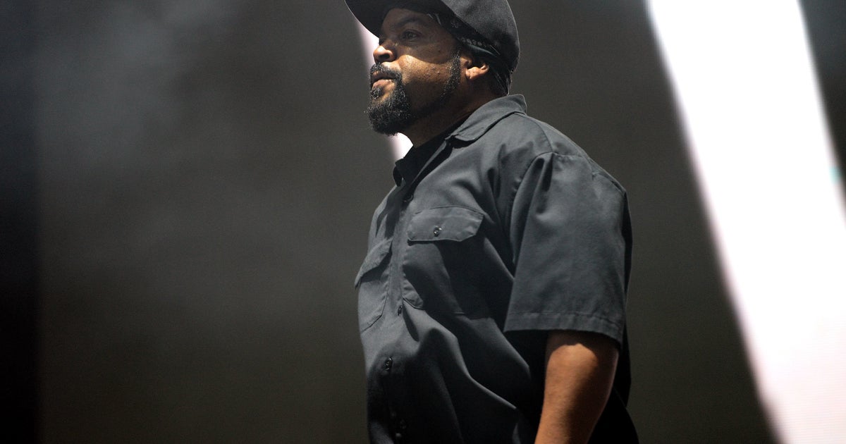 N.W.A. Reunites For First Live Performance In 26 Years | HuffPost ...