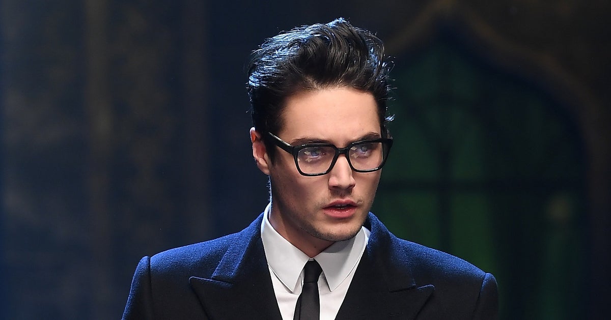 Levi Dylan, Bob Dylan's Grandson, Made His Runway Modelling Debut At ...