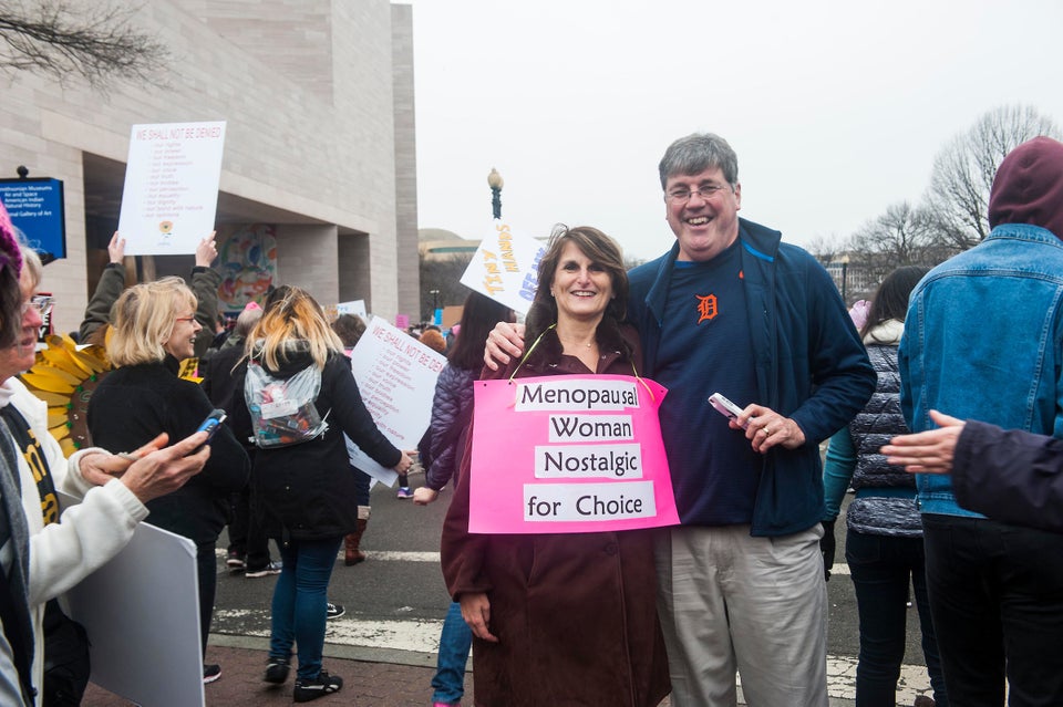 14 Signs From The Women's March To Honor Roe v. Wade's 44th Anniversary ...