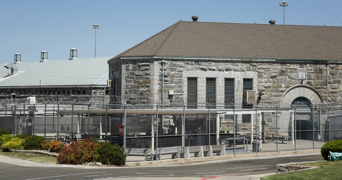 Folsom Prison Riot Leaves Inmate Dead Others Injured | HuffPost Latest News