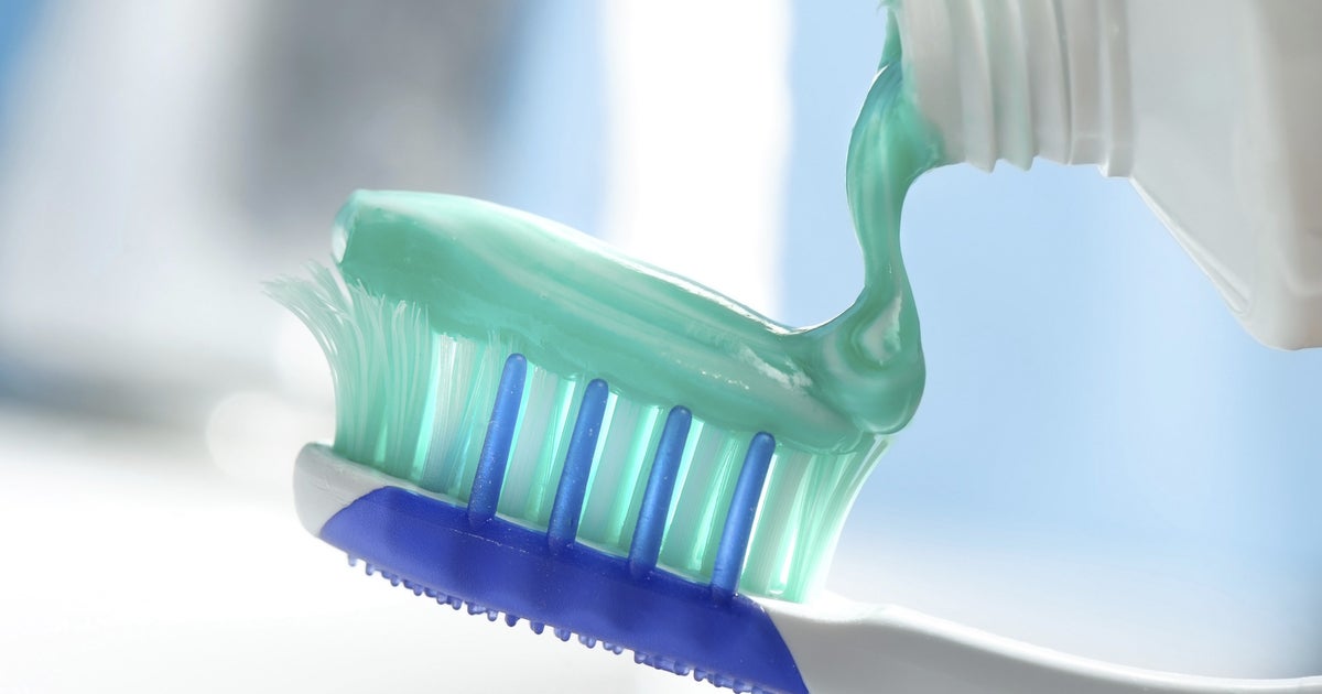 Ingredient Found In Toothpaste And Sweets Could Cause Cancer ...