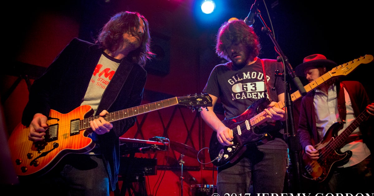 Scott Sharrard with Connor Kennedy, Rockwood Music Hall, NYC 1/20/17 ...