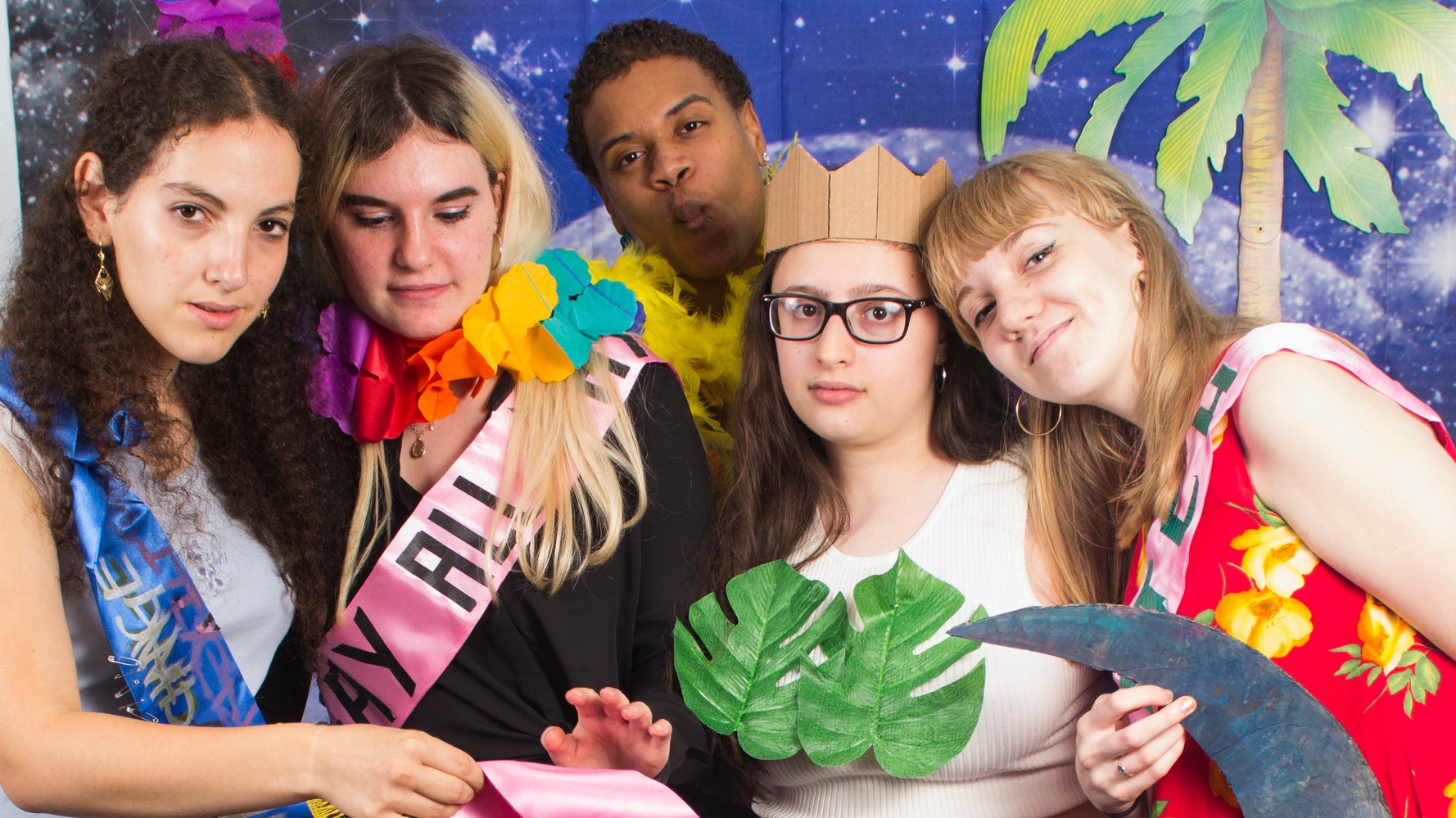 MOMA Is Creating Safe Spaces For LGBTQ Teens Who Love Art | HuffPost