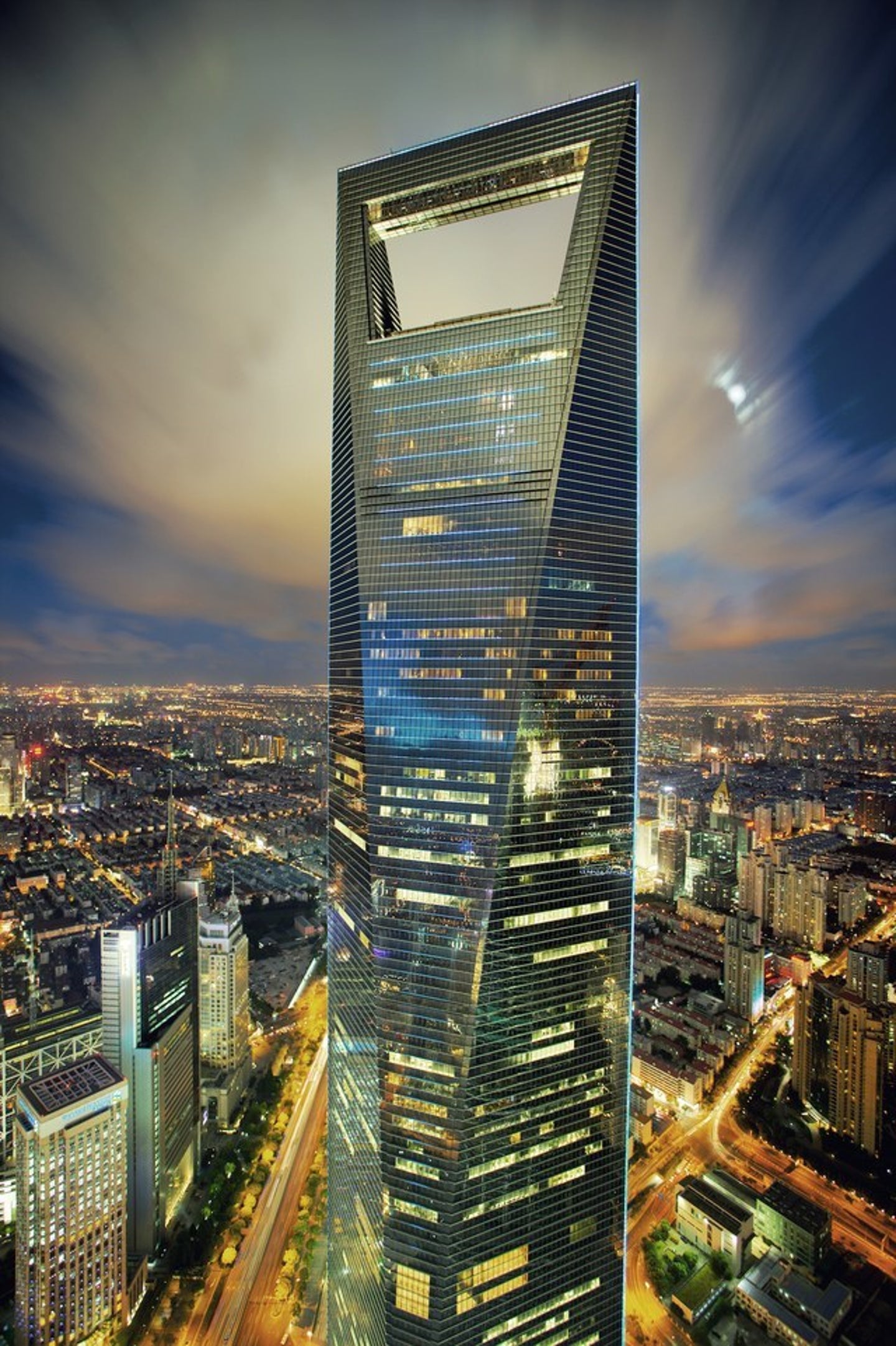 9 Of The Most Striking Skyscrapers With Holes In Them | HuffPost Life