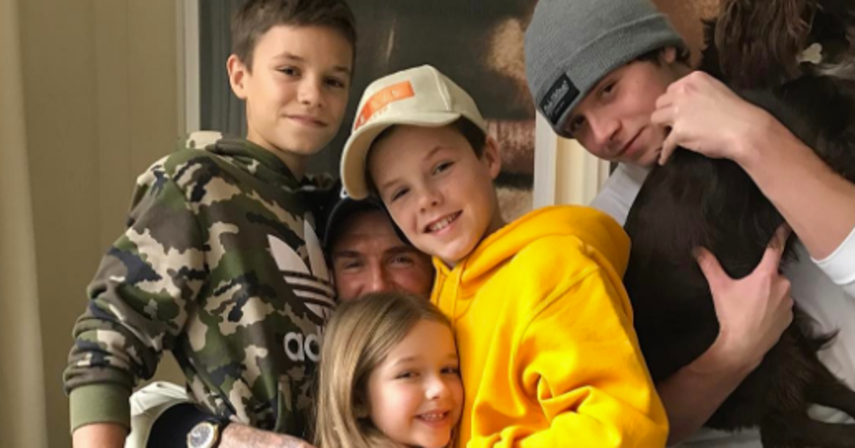 David Beckham Hugging His Kids Is The Definition Of Family Goals, In ...