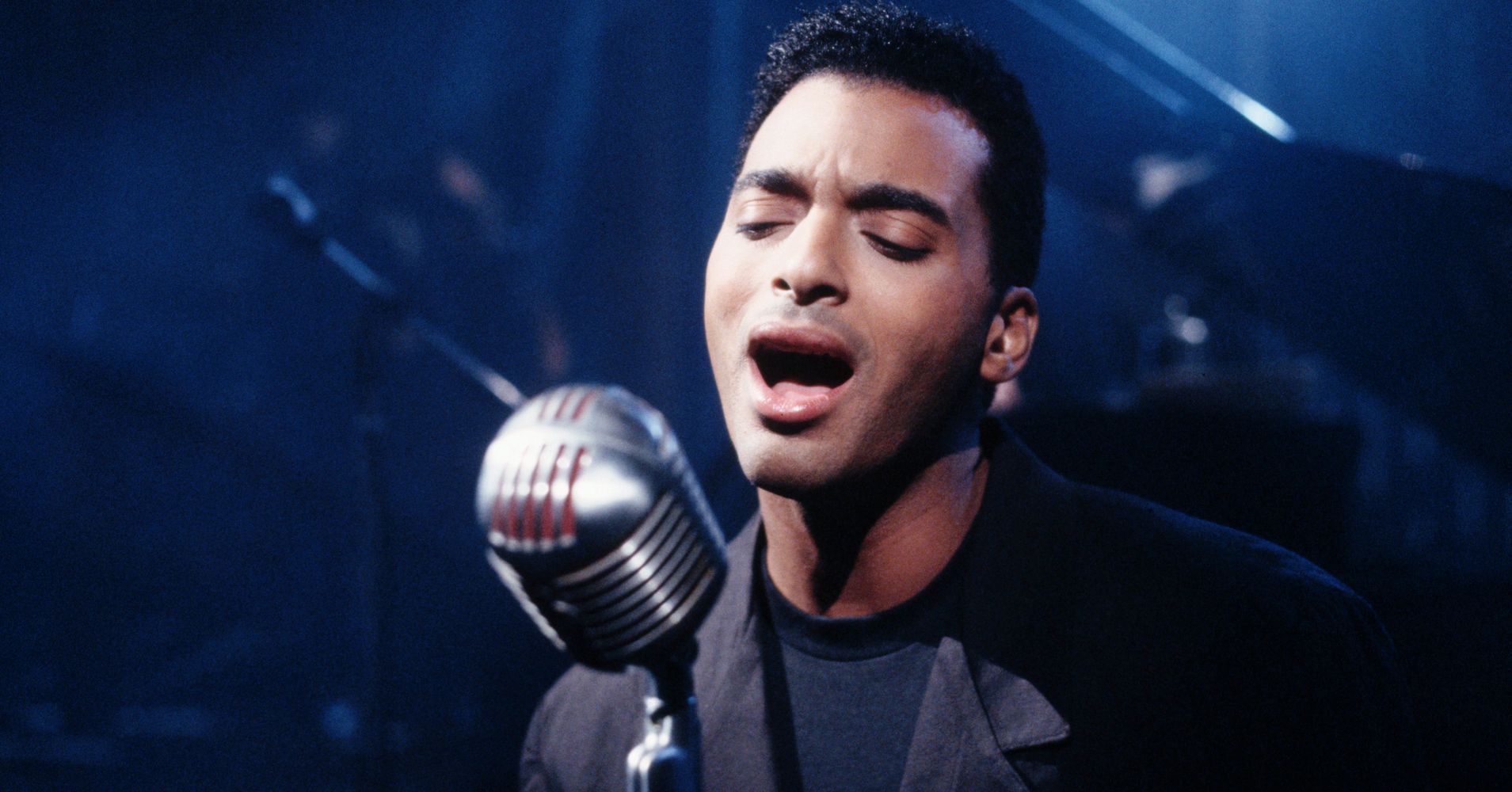 Latin Superstar From The 90s Shares His Powerful Immigrant Story latin-superstar-from-the-90s-shares-his-powerful-immigrant-story