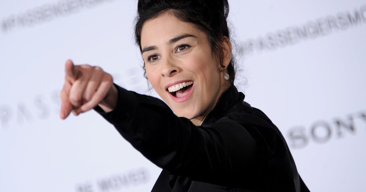 Sarah Silverman Walks Back Tweet Urging Military Coup Against Trump ...