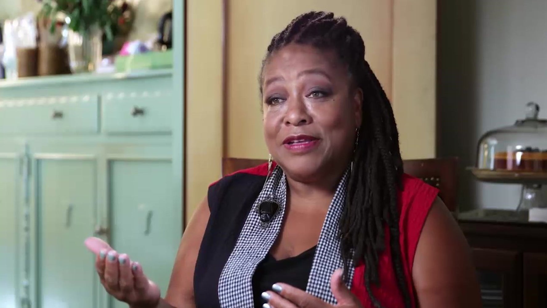 'Pine Sol Lady' Recalls Policeman's Touching Act Of Kindness | HuffPost ...