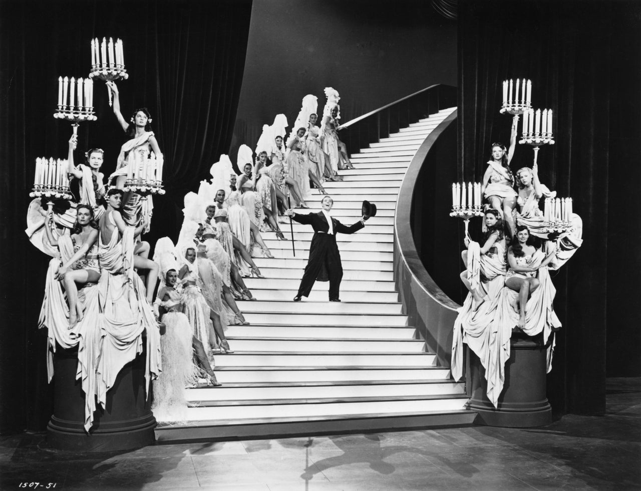 Amazing Dance Photos From Musicals That Won Best Picture Huffpost Entertainment