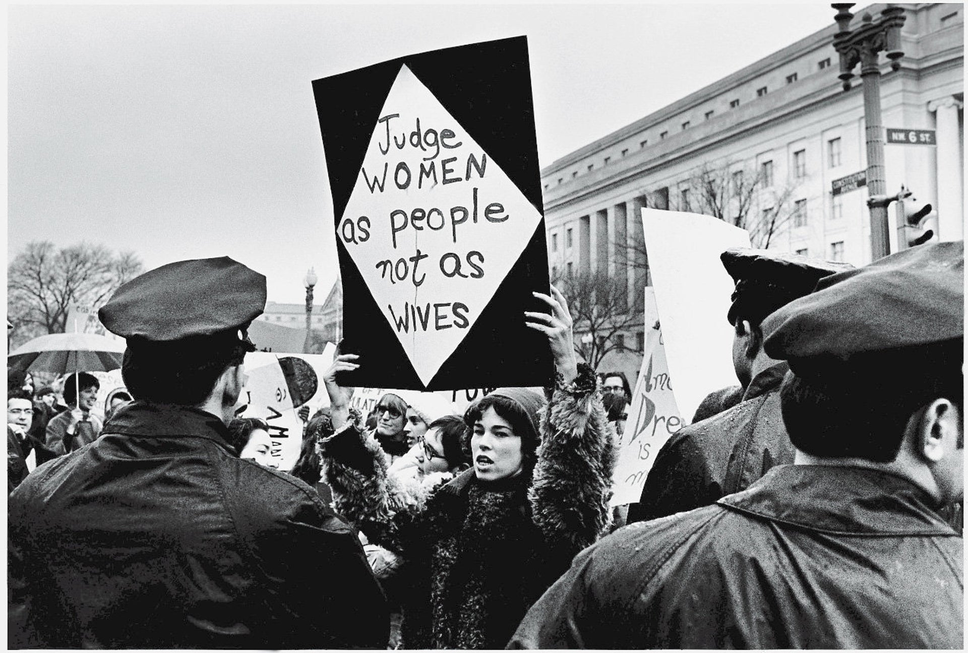 71 Powerful Photos Of Women Protesting Throughout American History ...