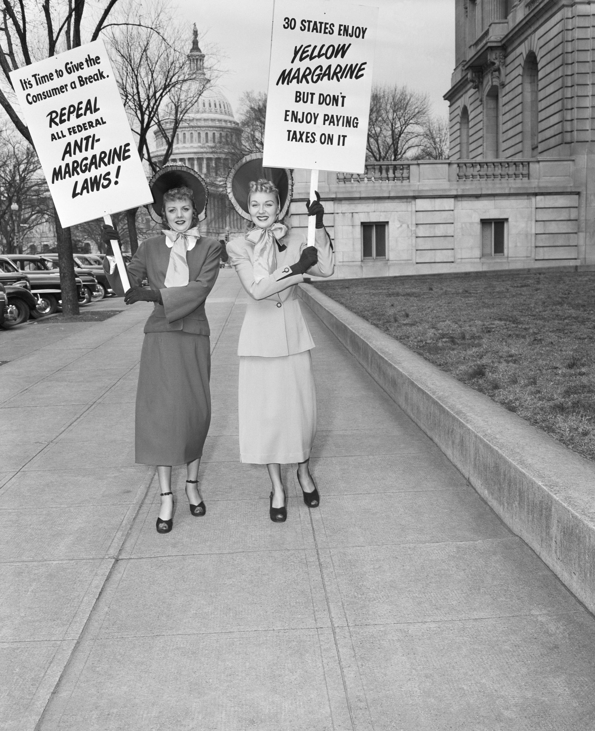 71 Powerful Photos Of Women Protesting Throughout American History ...
