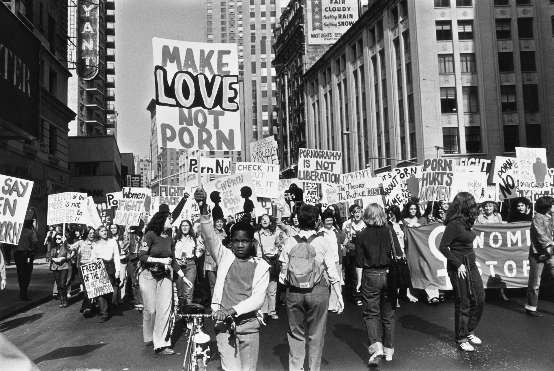 71 Powerful Photos Of Women Protesting Throughout American History ...