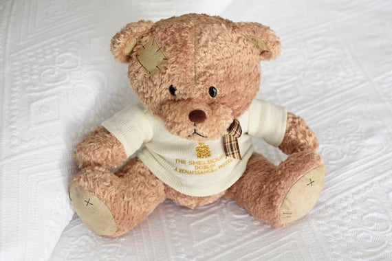 Ten teddies from historic hotels around the world | HuffPost Contributor
