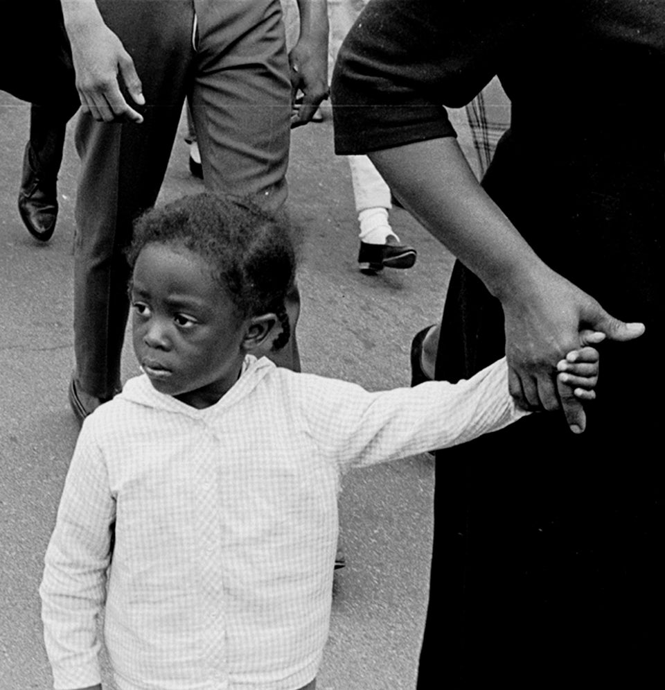 46 Powerful Photos Of Girls Protesting Around The Globe Throughout ...