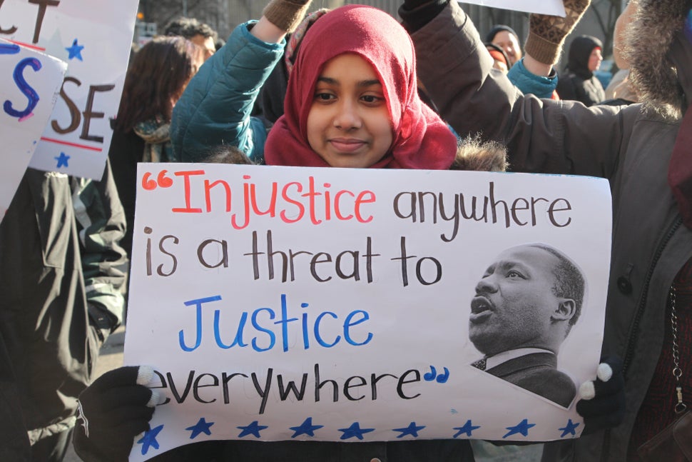 55 Stunning Images Of Muslim Women Protesting Around The World | HuffPost