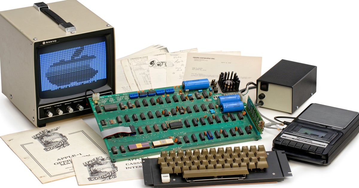 Apple 1 Computer Set To Be Auctioned For £260,000 | HuffPost UK Tech