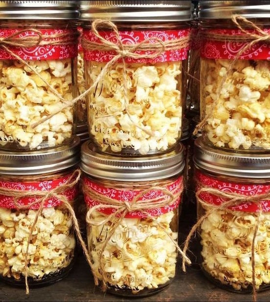 11 Country Themed Party Ideas That Are Perfect For The ACM Awards 11-country-themed-party-ideas-that-are-perfect-for-the-acm-awards