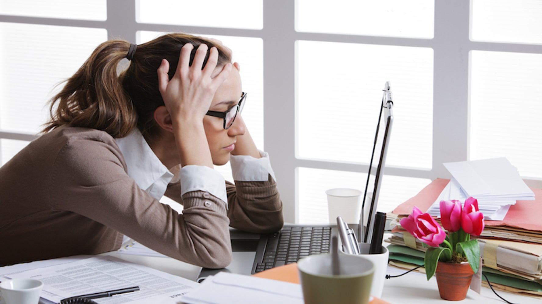 Workaholism Doesn't Make You More Productive. Here's Why. | HuffPost Life