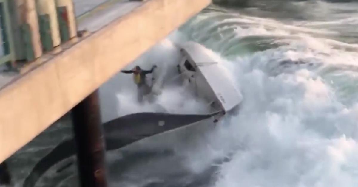 Watch The Terrifying Moment A Wave Slams A Boat Into A California Pier ...