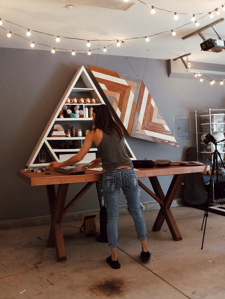 Learn how to Do - It - Yourself with Youtube Content Creator Rachel ...