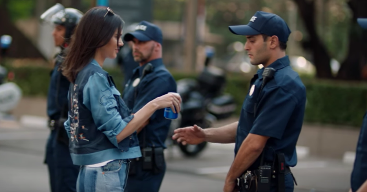 Kendall Jenner's Pepsi Advert Pulled After Huge Social Media Backlash ...