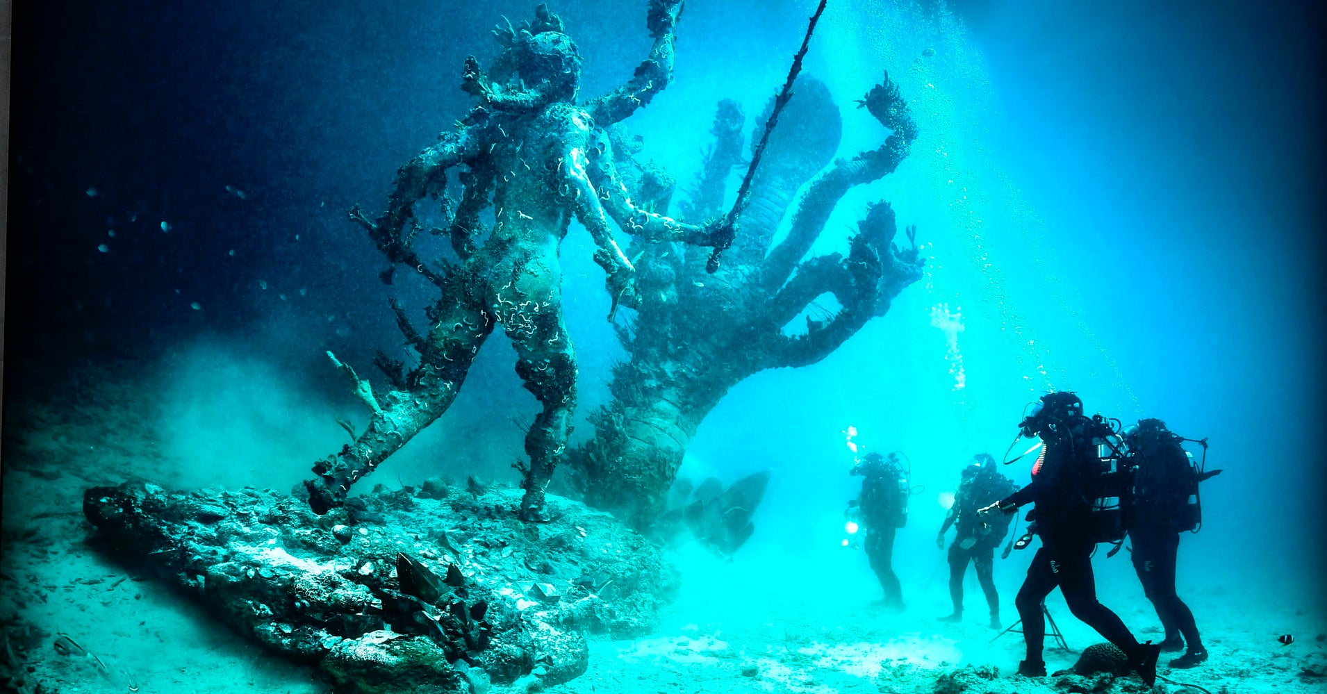 Controversial Artist Stages A Fake Shipwreck Sells Treasures For