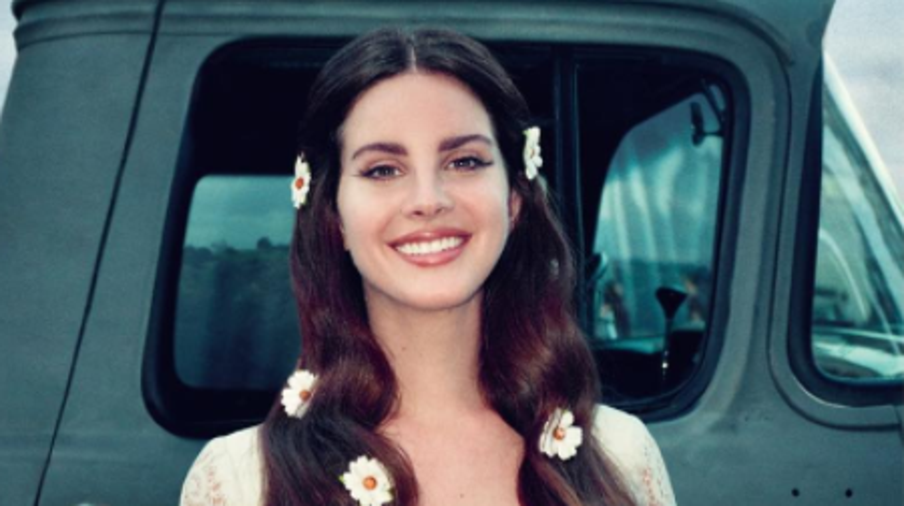 The Radical Power Of Lana Del Rey's Smile | HuffPost