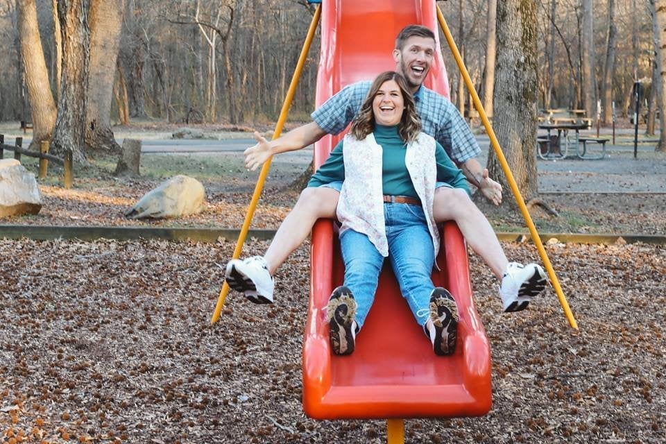 This Couple Embraced Every Bit Of Awkwardness For Their Engagement Pics ...