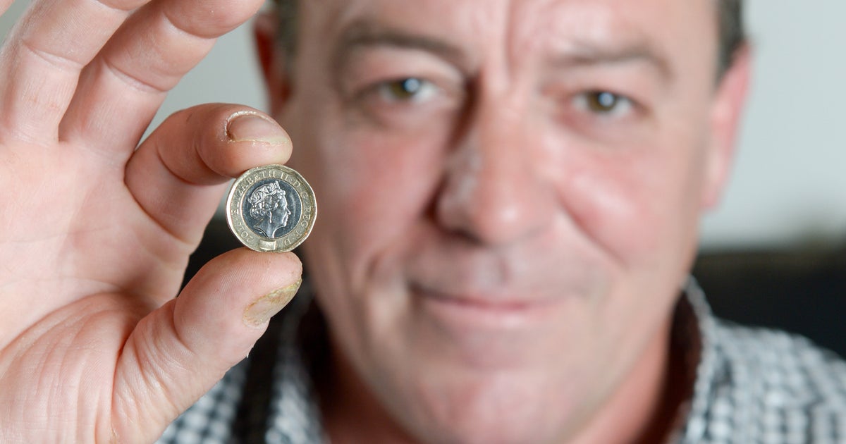 New Pound Coin: Man Claims To Have Been Given Fake £1 Despite 'Forgery ...