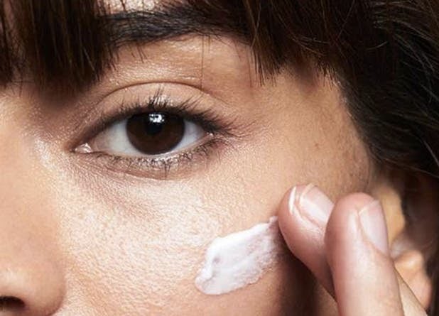The 9 Most Photogenic Makeup Tricks | HuffPost Contributor