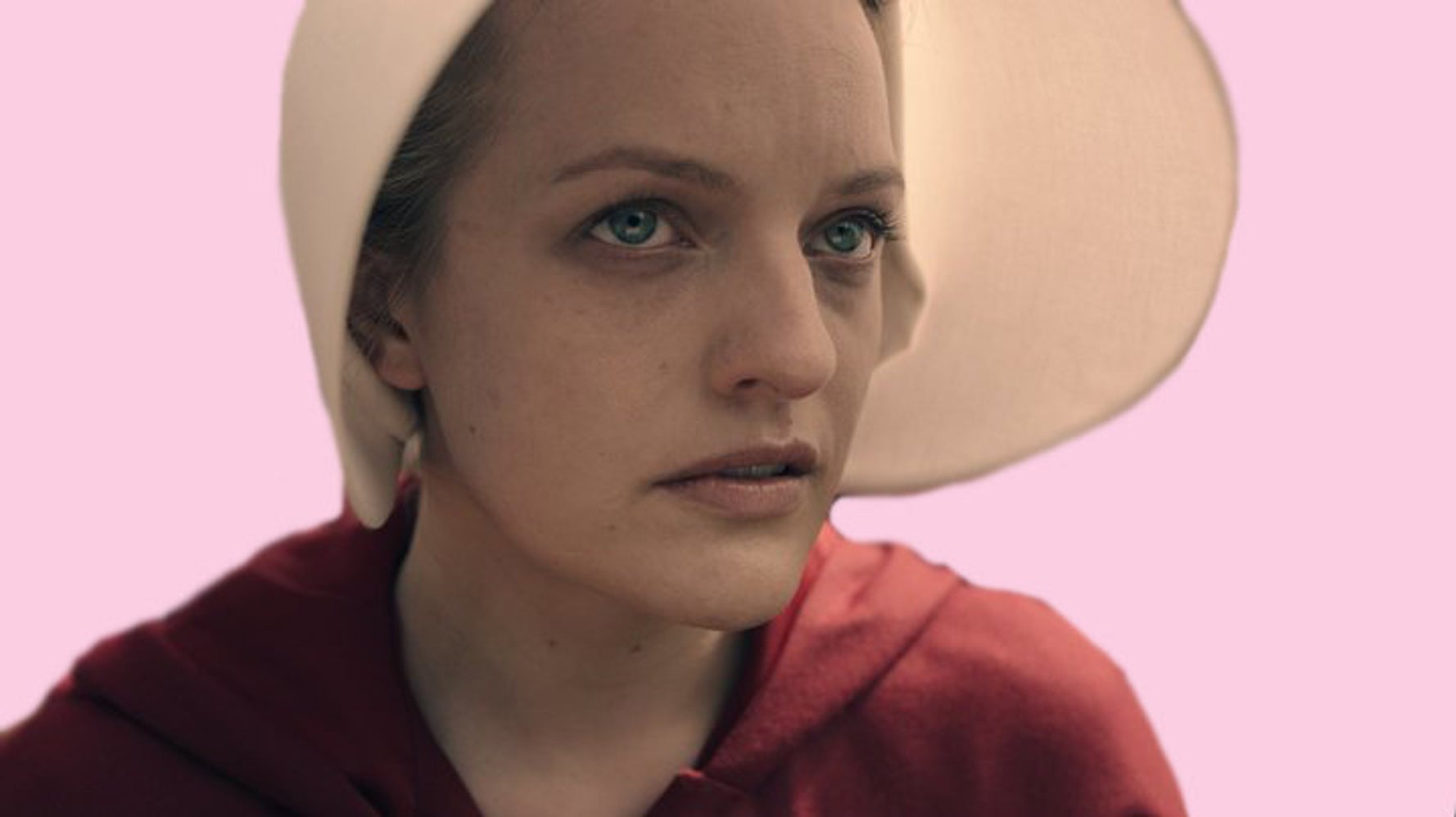 Elisabeth Moss Absolutely Knows The Handmaids Tale Is A Feminist Story Huffpost Uk Culture