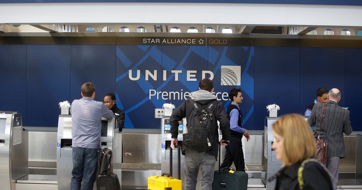 United Airlines Settles With Passenger Who Was Dragged From Plane