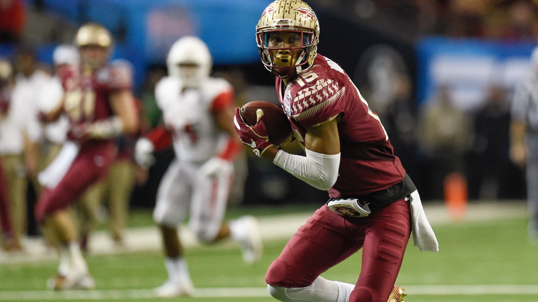 Football Player Who Befriended Boy With Autism Signed To NFL Team ...