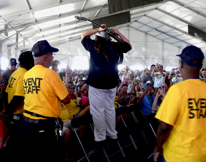 New Orleans Jazz Fest 2017 Closes Out with Patti LaBelle, The Meters ...