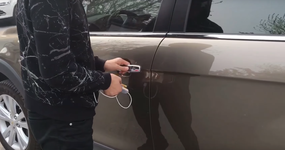 Shocking Video Shows Car Being Hacked Into Using Just $22 Of Kit ...